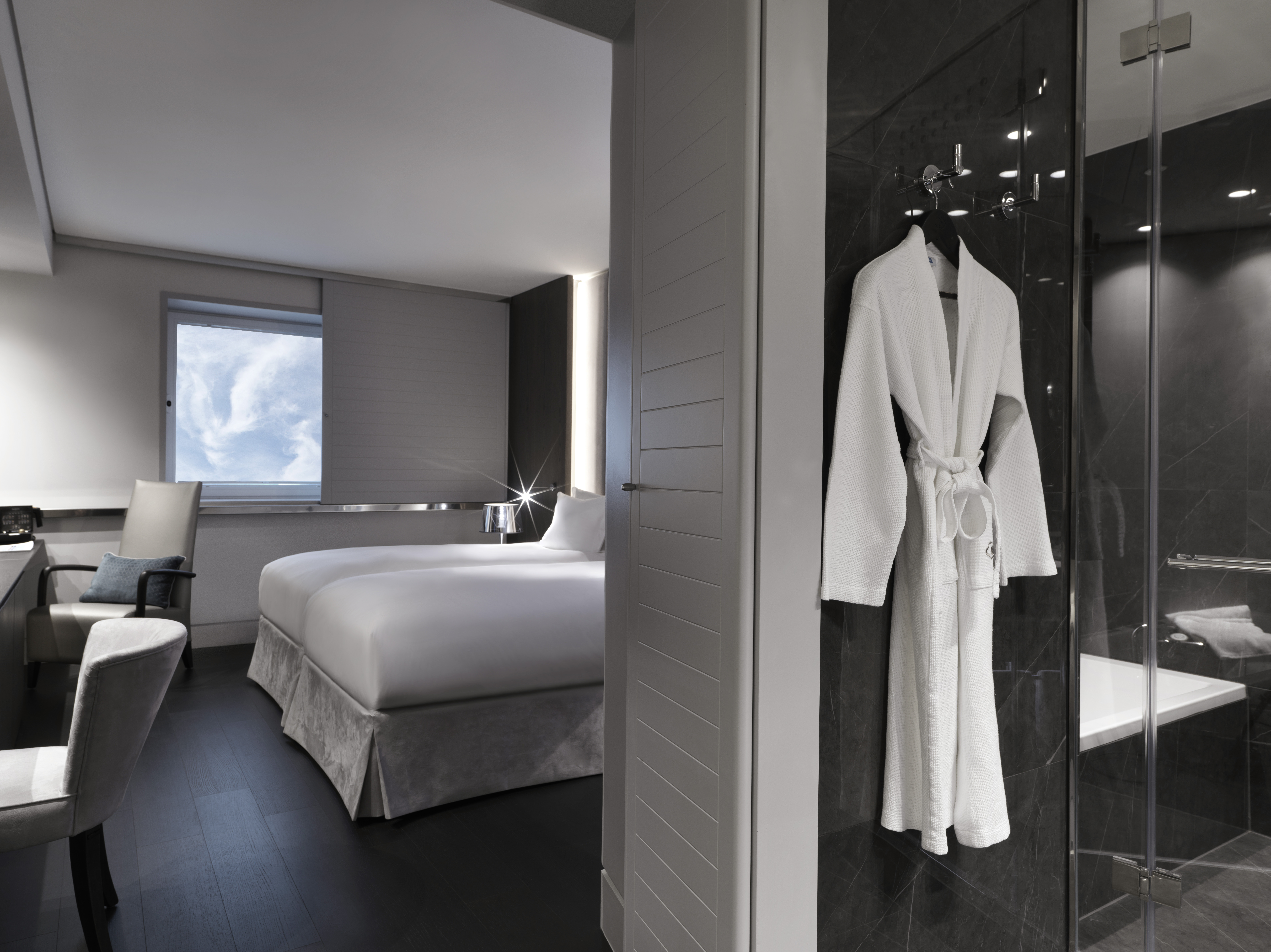 Create your own story | Mitsis