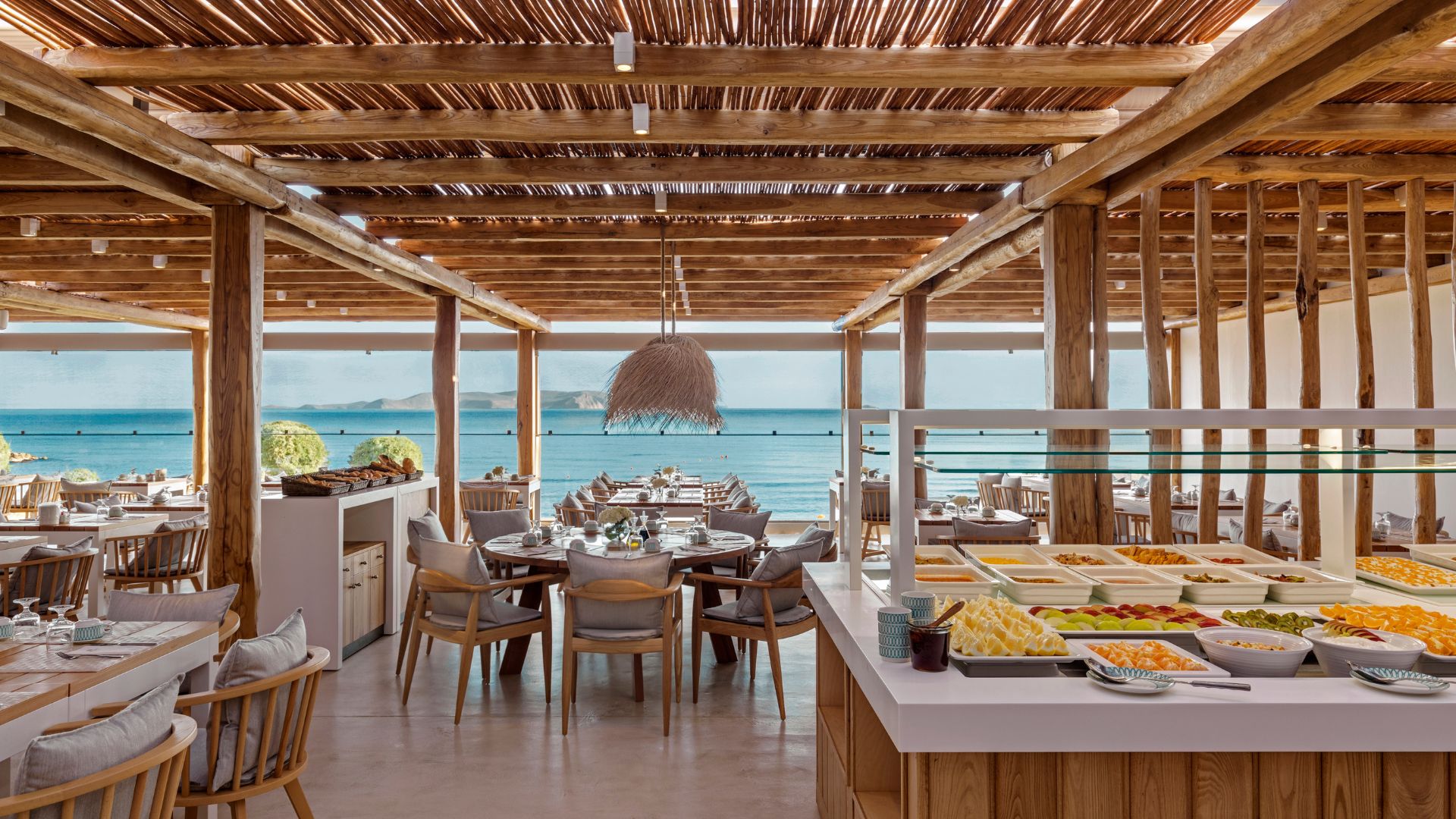 Create your own story | Mitsis